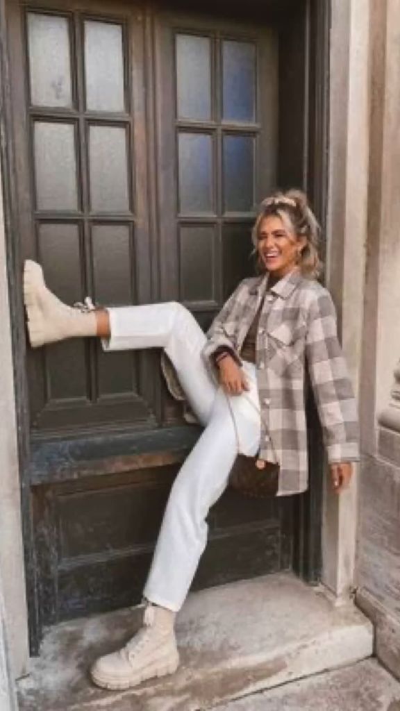 Chic Fall Outfits to Stay Stylish This Season